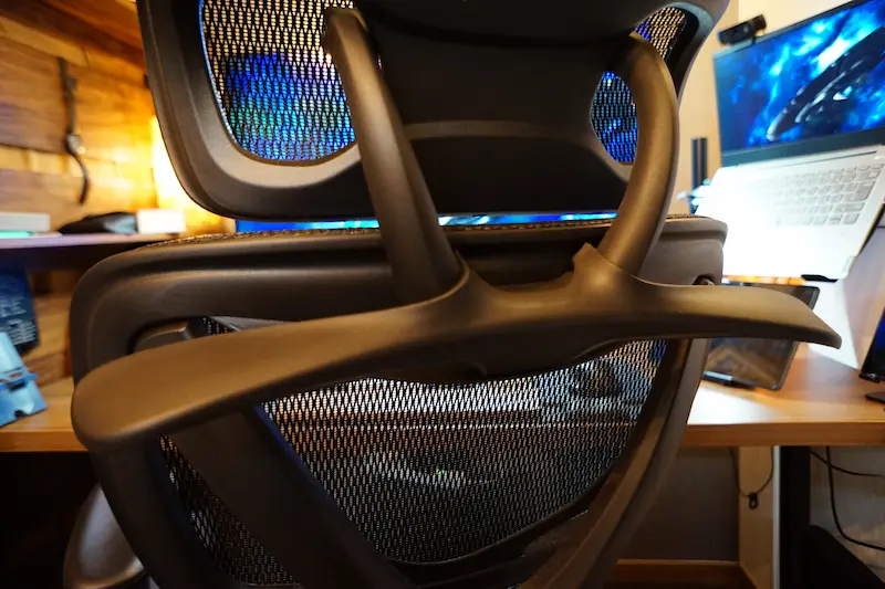 【COFO Chair Proレビュー】腰痛持ちにもオススメするコフォのエントリーオフィスチェア - フェネッコラボ